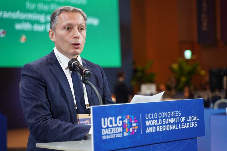 Fernando Gray fue elegido vicepresidente para Latinoamérica de Ciudades ...