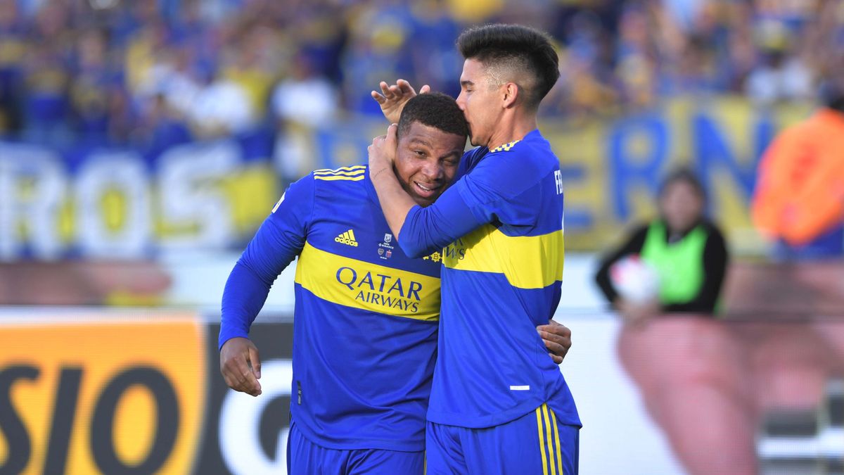 Video: el golazo de Frank Fabra para el 2-0 de Boca contra Tigre