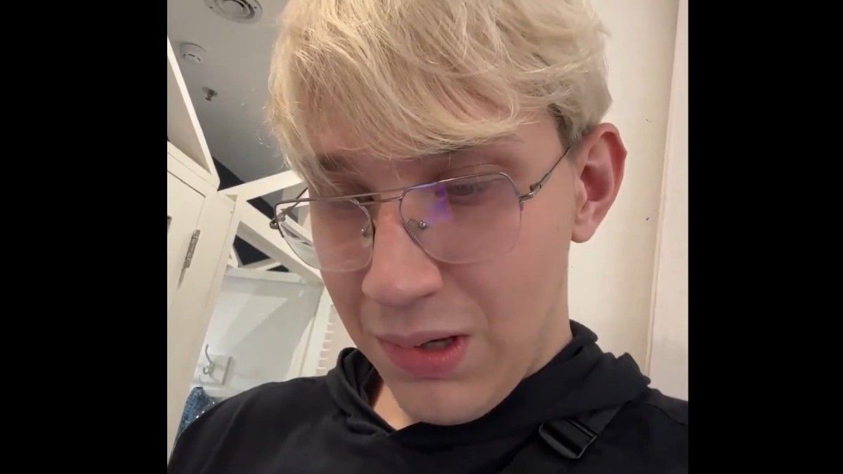 El escandaloso momento que vivió el streamer Brunenger en un probador ...