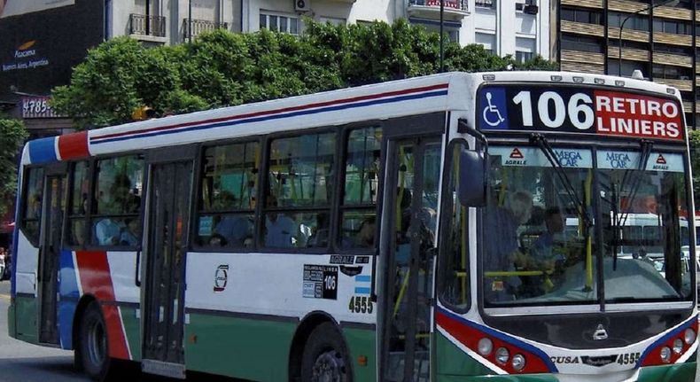 El Gobierno le quitará el subsidio a más de 1.600 líneas de colectivos del AMBA
