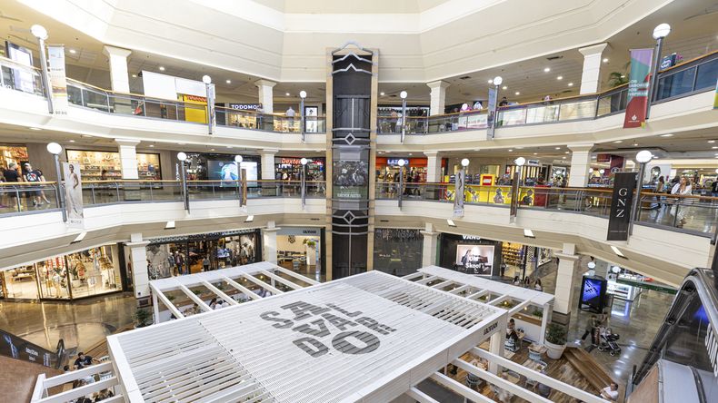 La escapada cerca de Buenos Aires al centro comercial más grande de ...