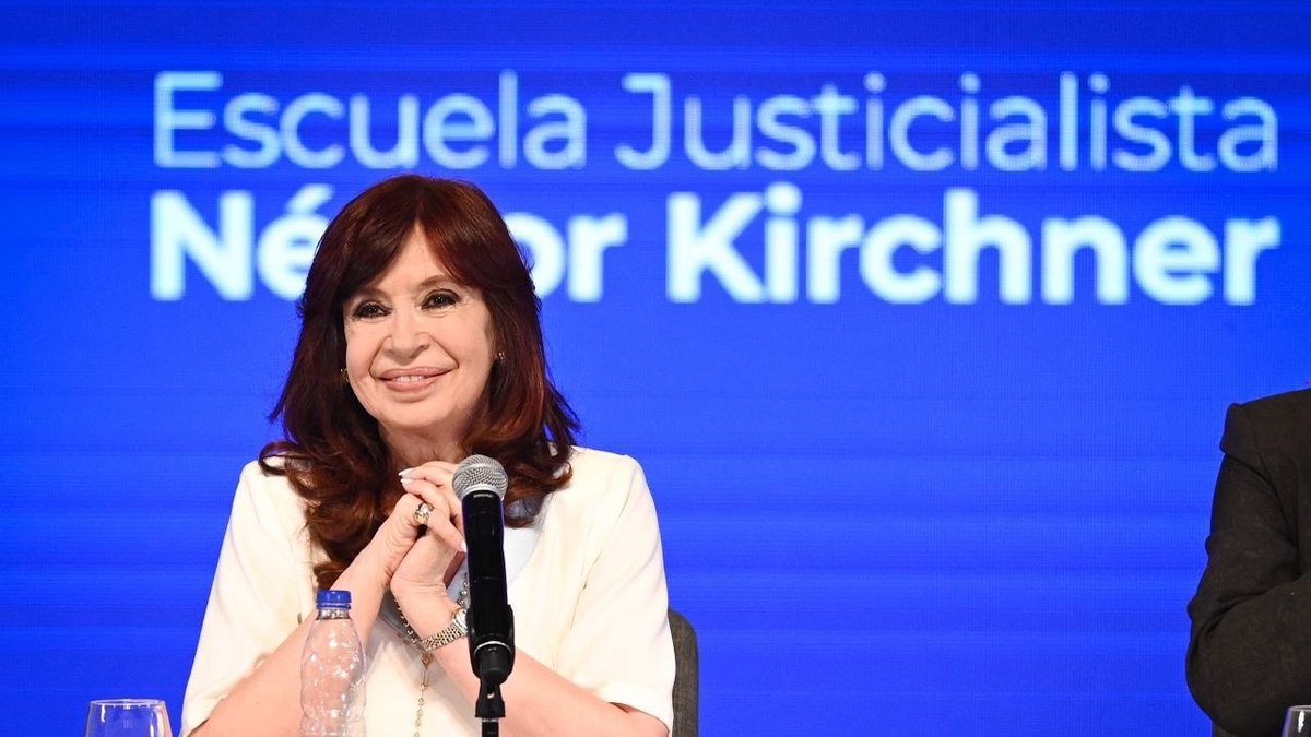El fondo de pantalla de Cristina Kirchner que llamó la atención de todos: qué foto eligió