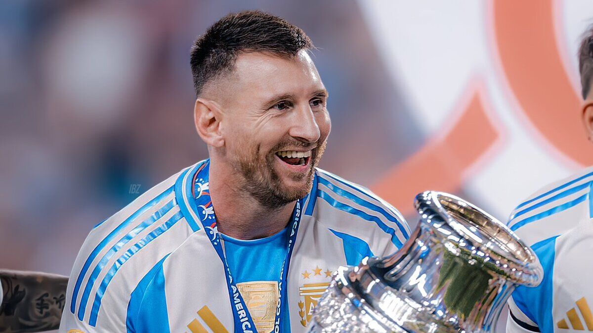 Argentina campeón: la foto de Messi con las dos copas América y el festejo de la Selección ...