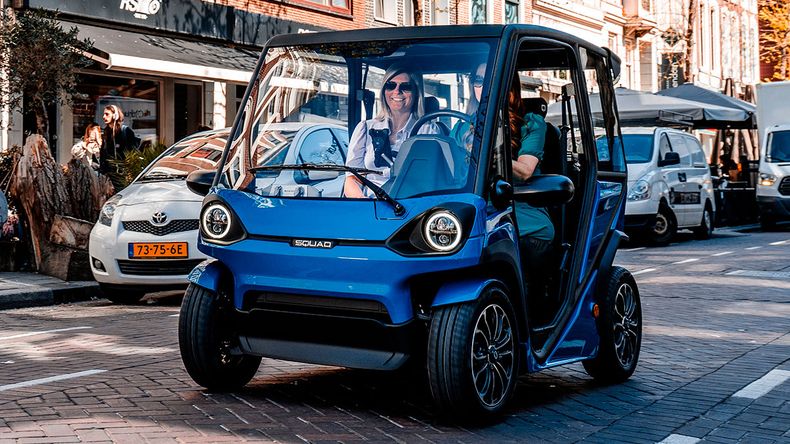 Así es el Squad Solar City Car, el nuevo auto eléctrico a energía solar