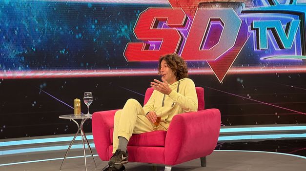 Andy Chango, sobre su papel de Charly García en la serie de Fito Páez ...