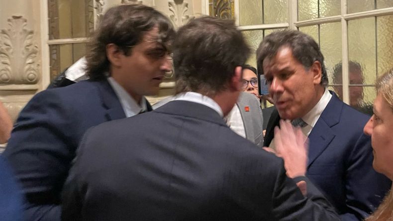 Archivaron la denuncia de Facundo Manes contra Santiago Caputo por ...