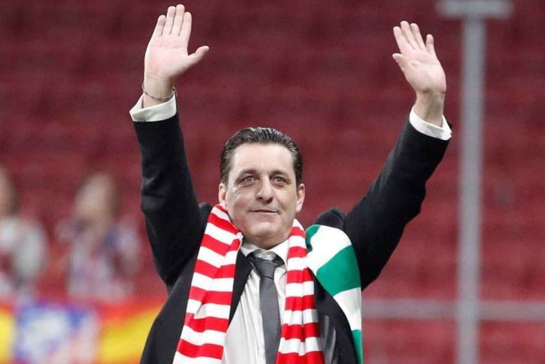 Leyenda del fútbol acorraló a Messi y no lo liberó hasta conseguir su ...