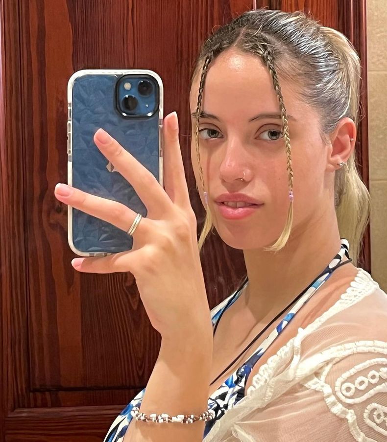 Denisse González, de Gran Hermano, se lució con una microbikini estampada: la moda del verano