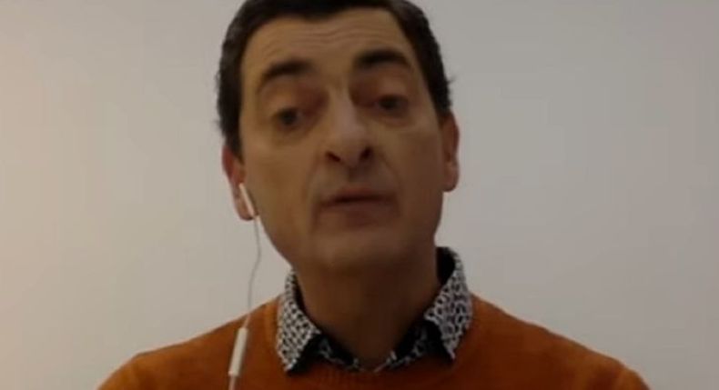 Un imitador de Mr. Bean se fue de vacaciones a Wuhan y se quedó para ... Un imitador de Mr. Bean se fue de vacaciones a Wuhan y se quedó para ...