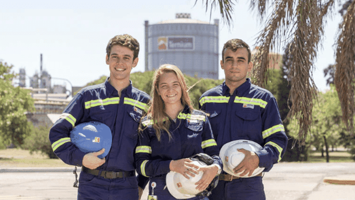 Grupo Techint incorporará 400 profesionales y pasantes: qué perfiles ...