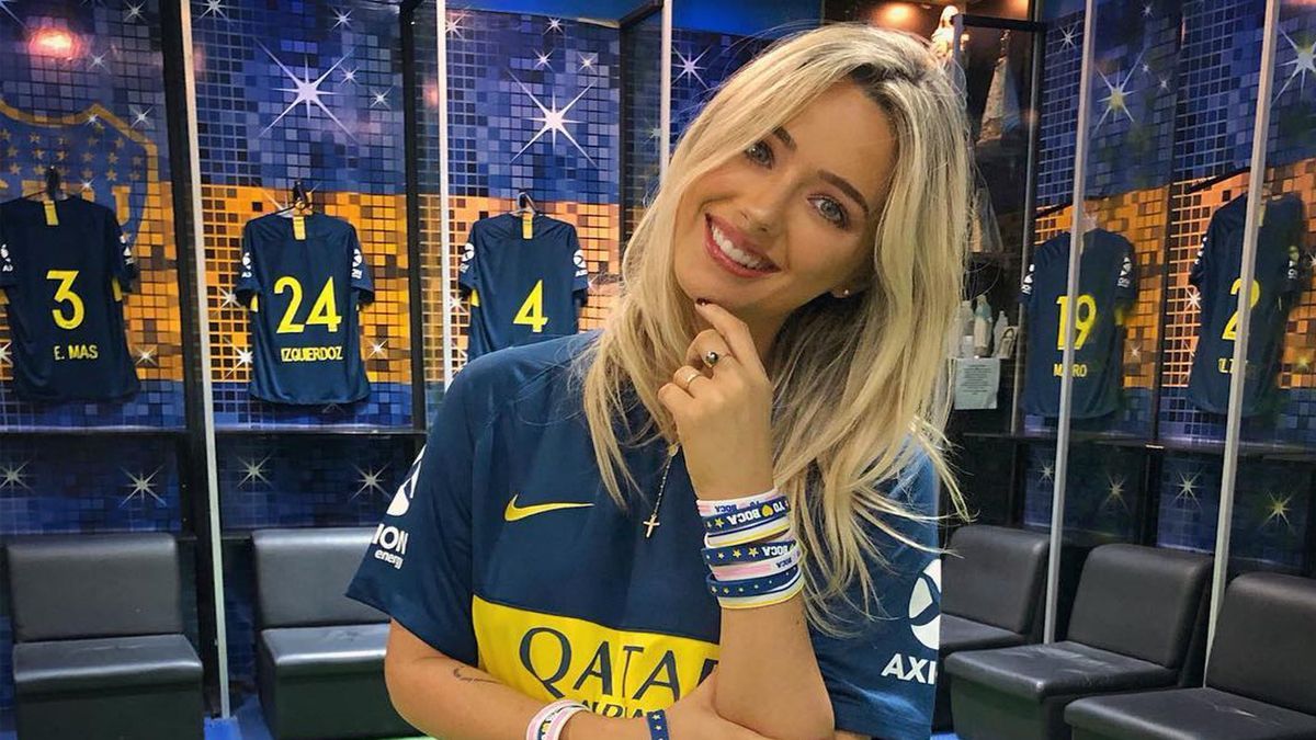 Ideal para amantes del fútbol: Sol Rivas posó en microbikini con los ...