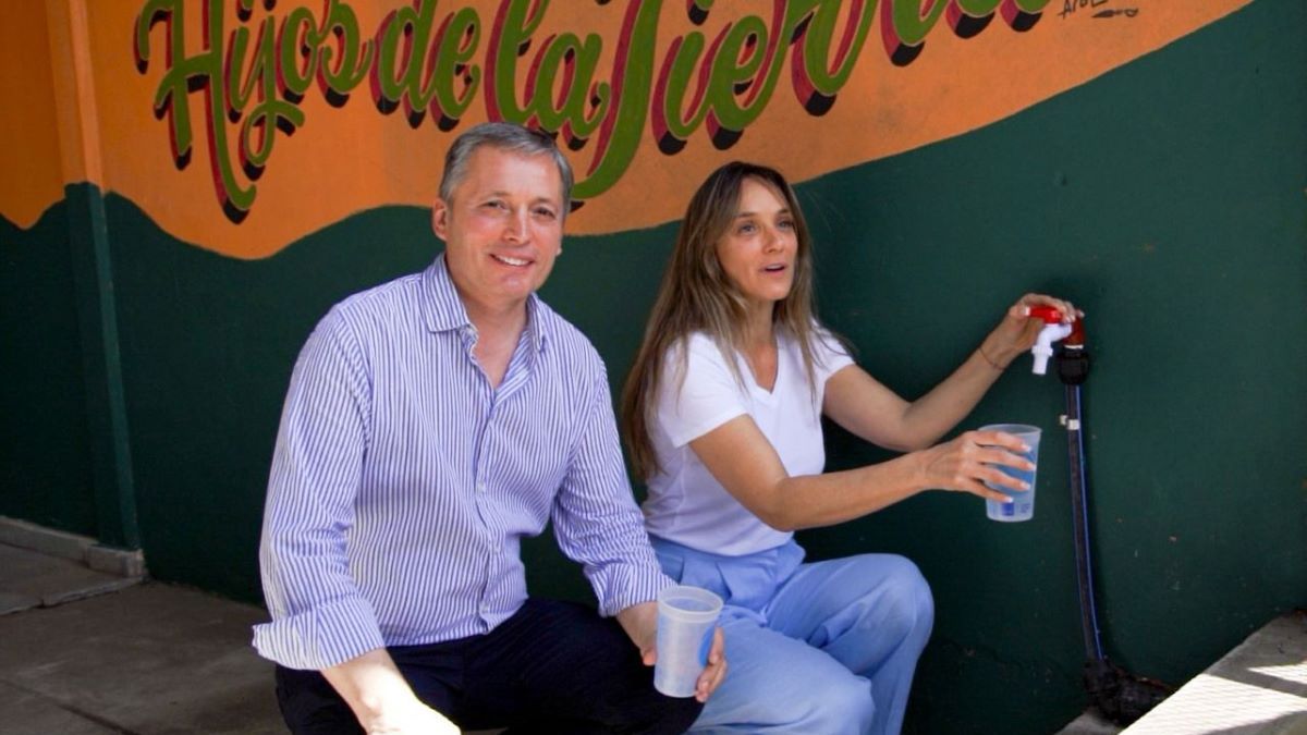 Esteban Echeverría: Galmarini y Gray inauguraron la ampliación de la red de agua potable