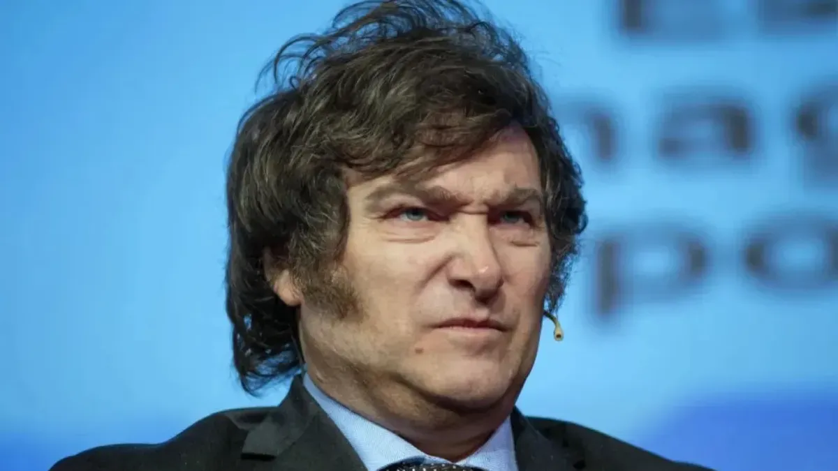 Javier Milei volvió a cruzar al periodismo: La gente no odia lo ...