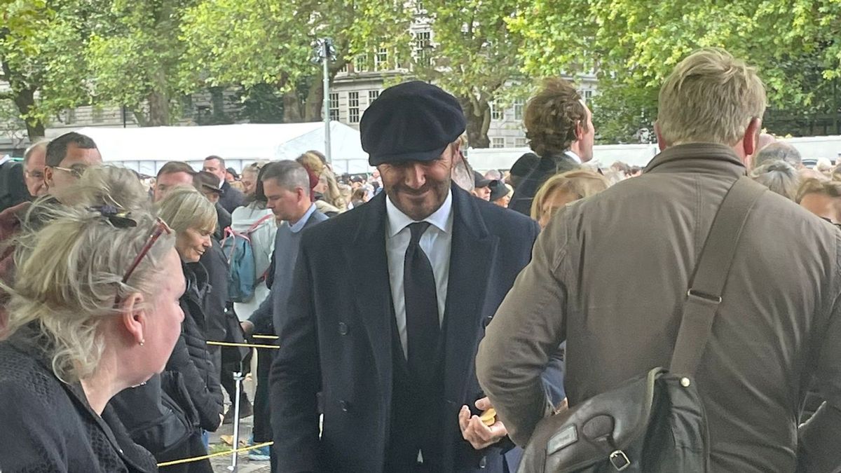 David Beckham hizo 12 horas de cola para despedir a la reina Isabel II