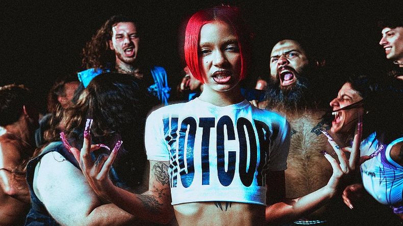 Nadie se quiso perder el lanzamiento de RAWR, el nuevo álbum solista de ...