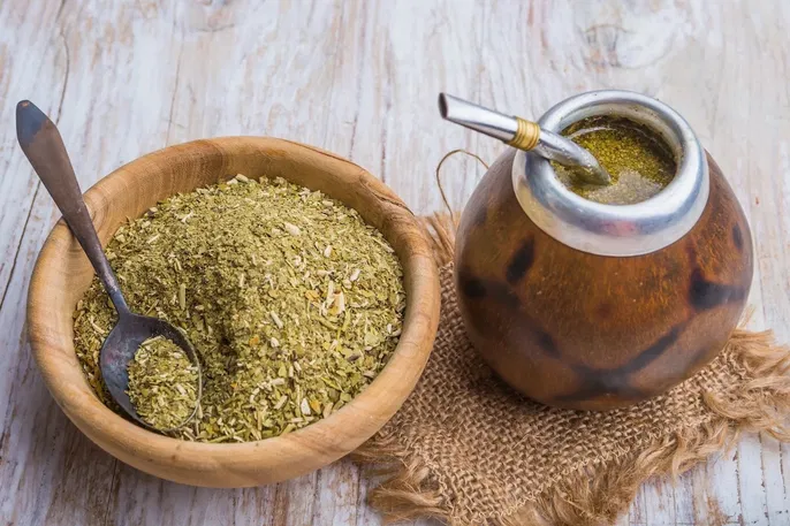 ¿La yerba sin palo dura más? Qué debés saber para mejorar tu mate