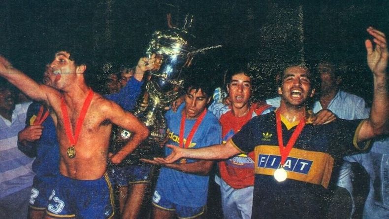 Formó parte de la Selección de Bilardo, fue campeón dos veces en Boca y ...