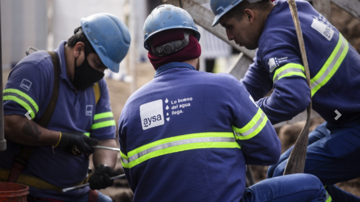 El Gobierno inició el proceso de privatización de AySA