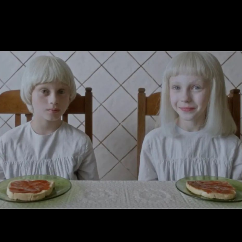 De qué trata Tin & Tina, la película de Netflix que aterroriza a todos