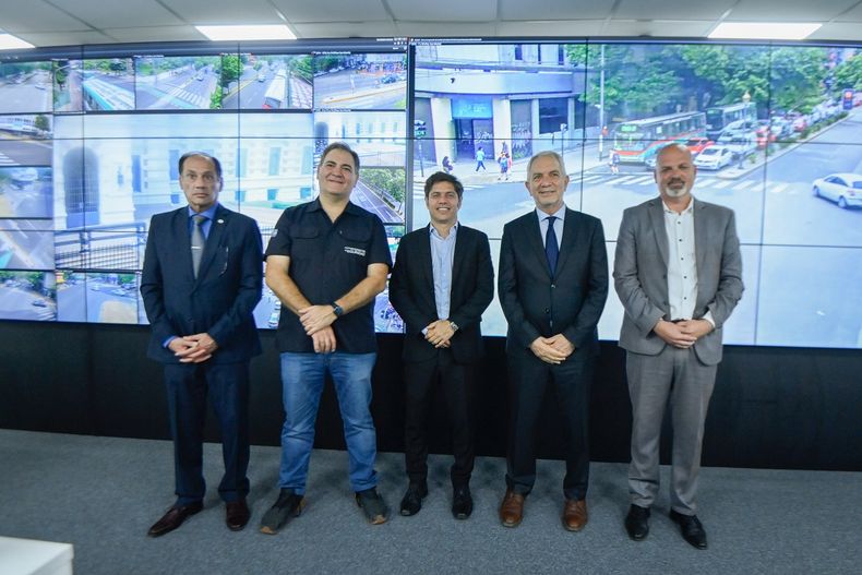 La Plata: Axel Kicillof y Julio Alak inauguraron el nuevo centro de operaciones