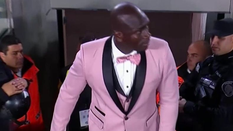 La Pantera Rosa Castillo: el increíble look del entrenador de Barcelona ...