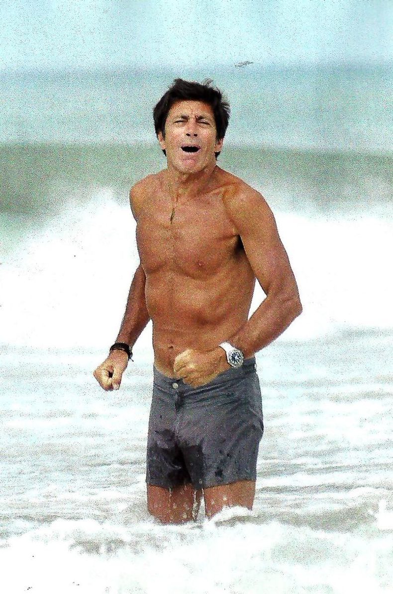 Las fotos de Nicolás Repetto en las playas de Mar del Plata con su familia