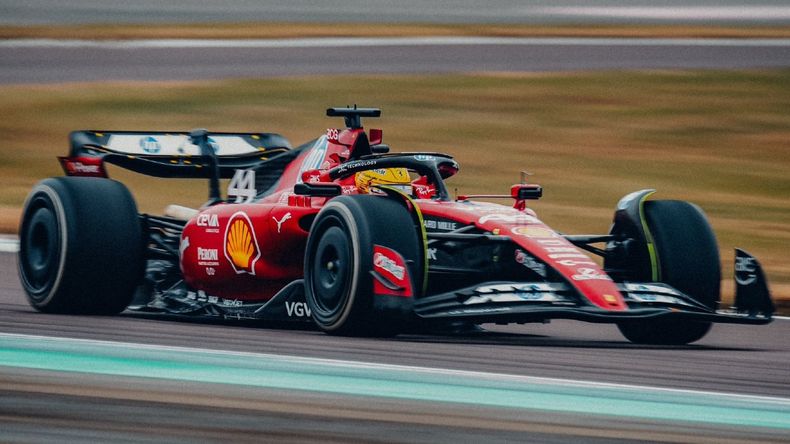 El video de la nueva era en la Fórmula 1: Lewis Hamilton dio sus ...
