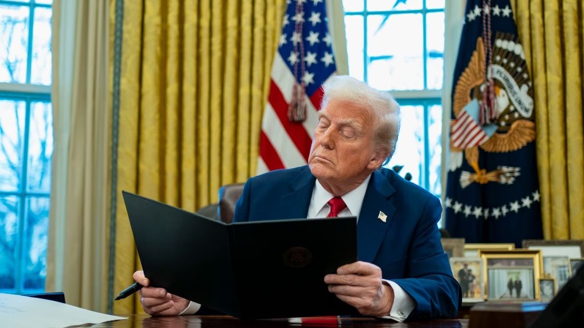 Donald Trump cargó contra la Unión Europea: Fue formada para fastidiar ...