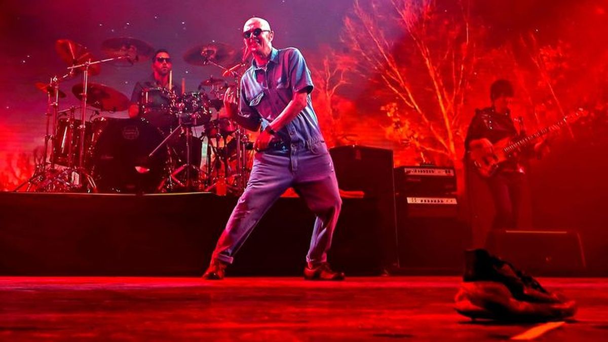 El peculiar homenaje del Indio Solari en su nuevo disco