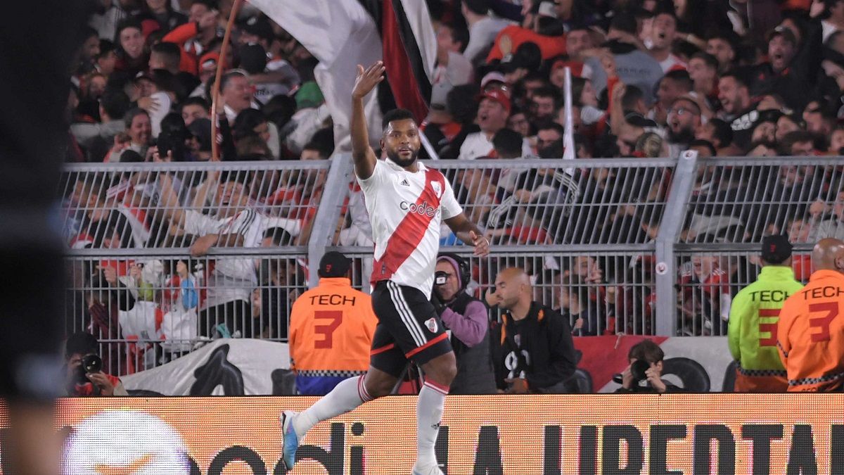 Video: el gol de Borja de penal para River contra Boca en el Superclásico