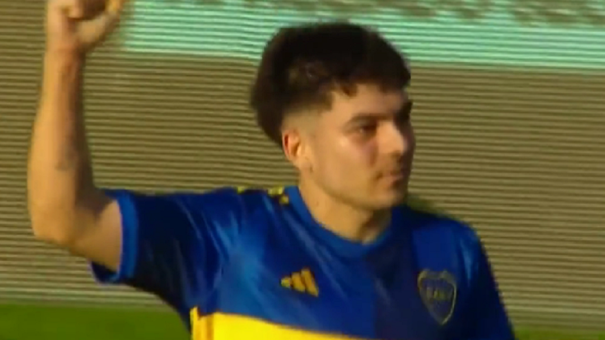 Video: el espectacular golazo de Blondel para el 2-0 de Boca sobre Almagro