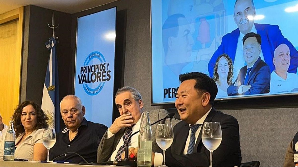 Alejandro Kim agradeció a los que lo votaron en CABA: Trajimos la ...