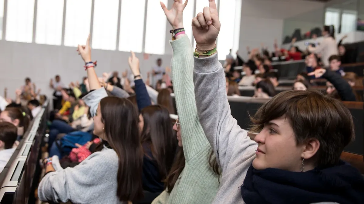 Scholas y Middle Meets pospusieron el encuentro Meaning Meets Us por la ...