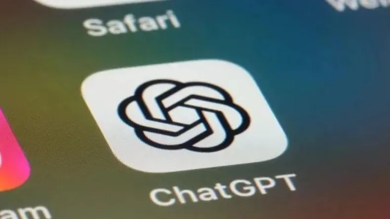 Adiós a ChatGPT: así se puede usar la IA de Google en tu rutina