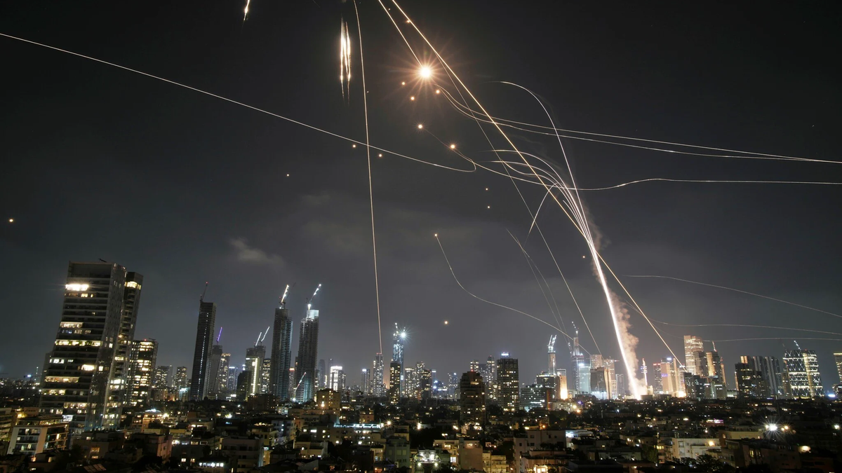 Israel asegura que neutralizó más del 50% del arsenal de misiles de ...