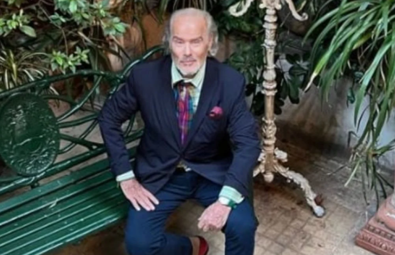 Robo en Recoleta: cuatro delincuentes encapuchados desvalijaron a Gino ...