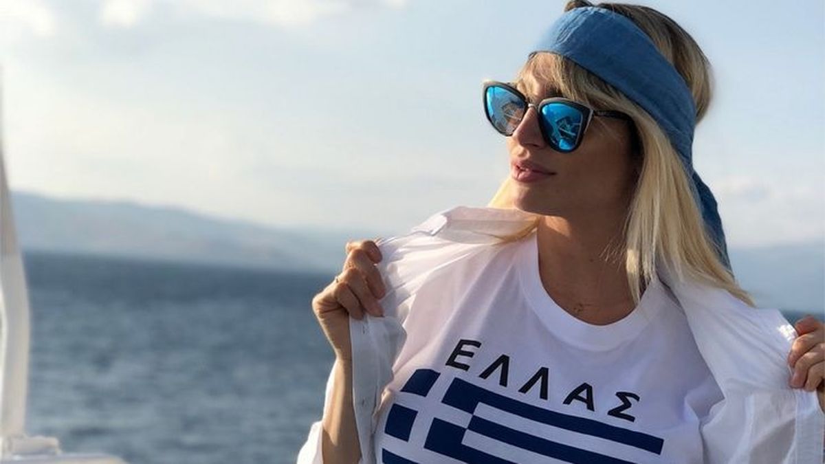 Vicky Xipolitakis: Mi bebé tiene el tamaño de un tomate grande