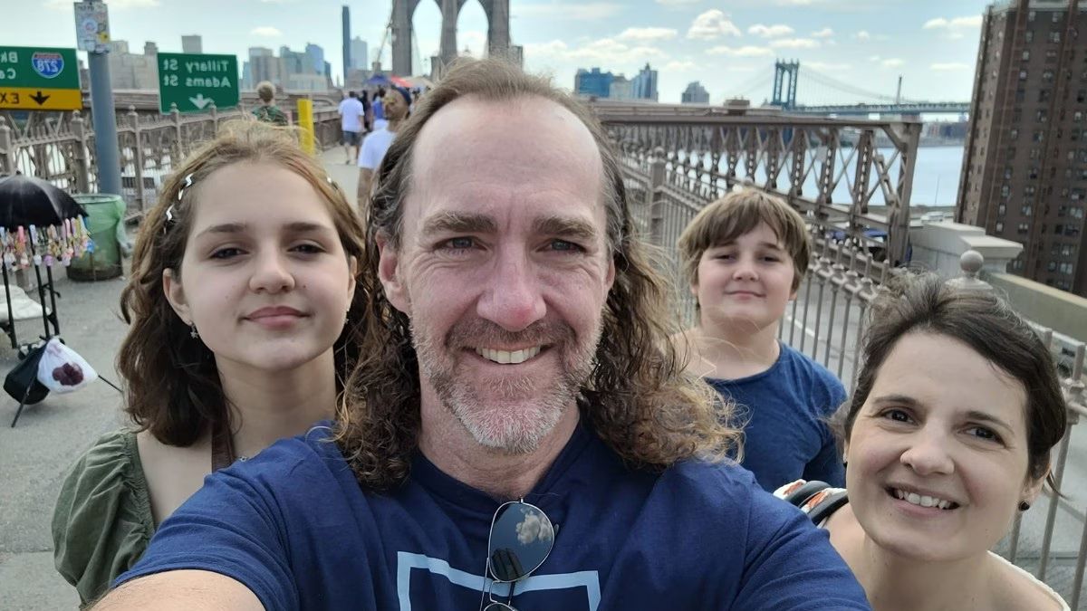 Con ahorros y prudencia, alcanzó a ser millonario e invirtió en un ...