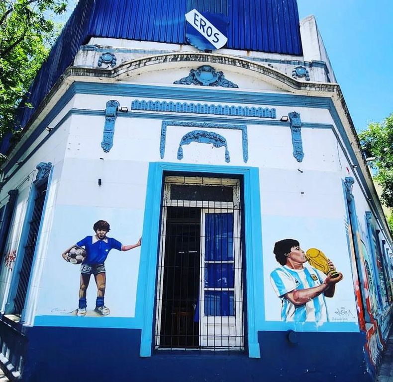 El bodegón de Buenos Aires que se destaca por sus porciones enormes a precios accesibles