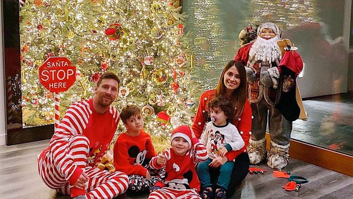 Las fotos de Navidad de Lionel Messi y Antonela Roccuzzo con Thiago ...
