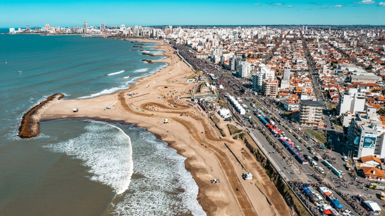 Vacacionar, una odisea: los alquileres en Mar del Plata para el verano 2025 se dispararon un 150%