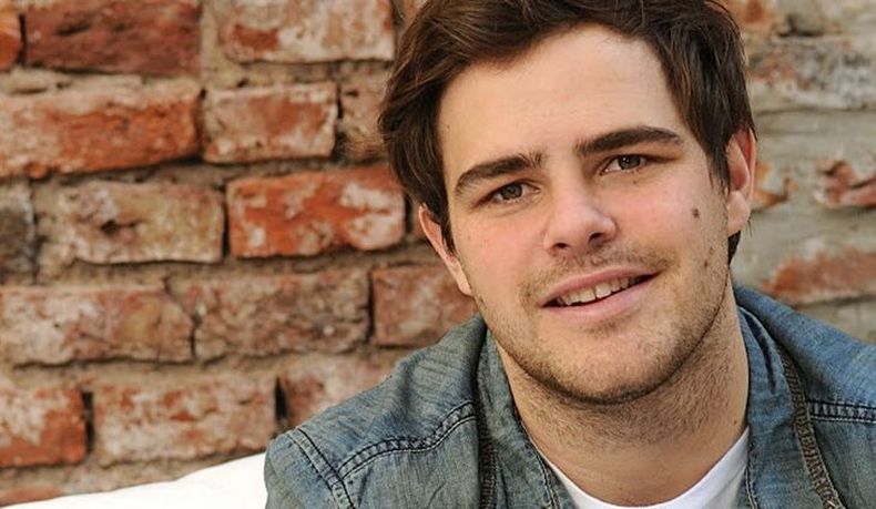 Peter Lanzani, de Casi Ángeles a Fuerza Bruta