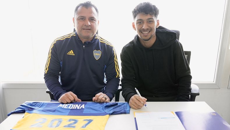 Medina renovó contrato con Boca: los detalles del nuevo vínculo