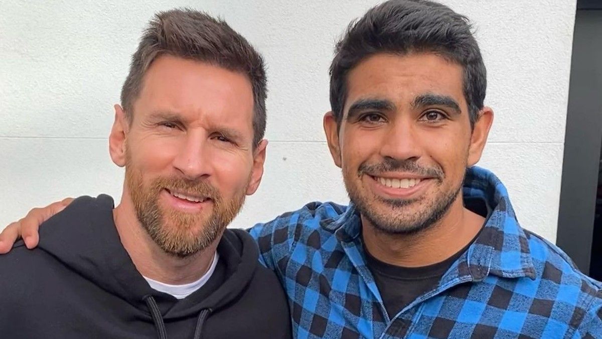 Lionel Messi escuchó un grito, se dio vuelta y tuvo un inesperado gesto