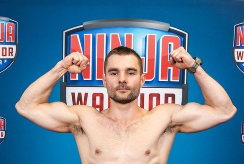 Quién es el influencer polaco que escaló un edificio en Puerto Madero