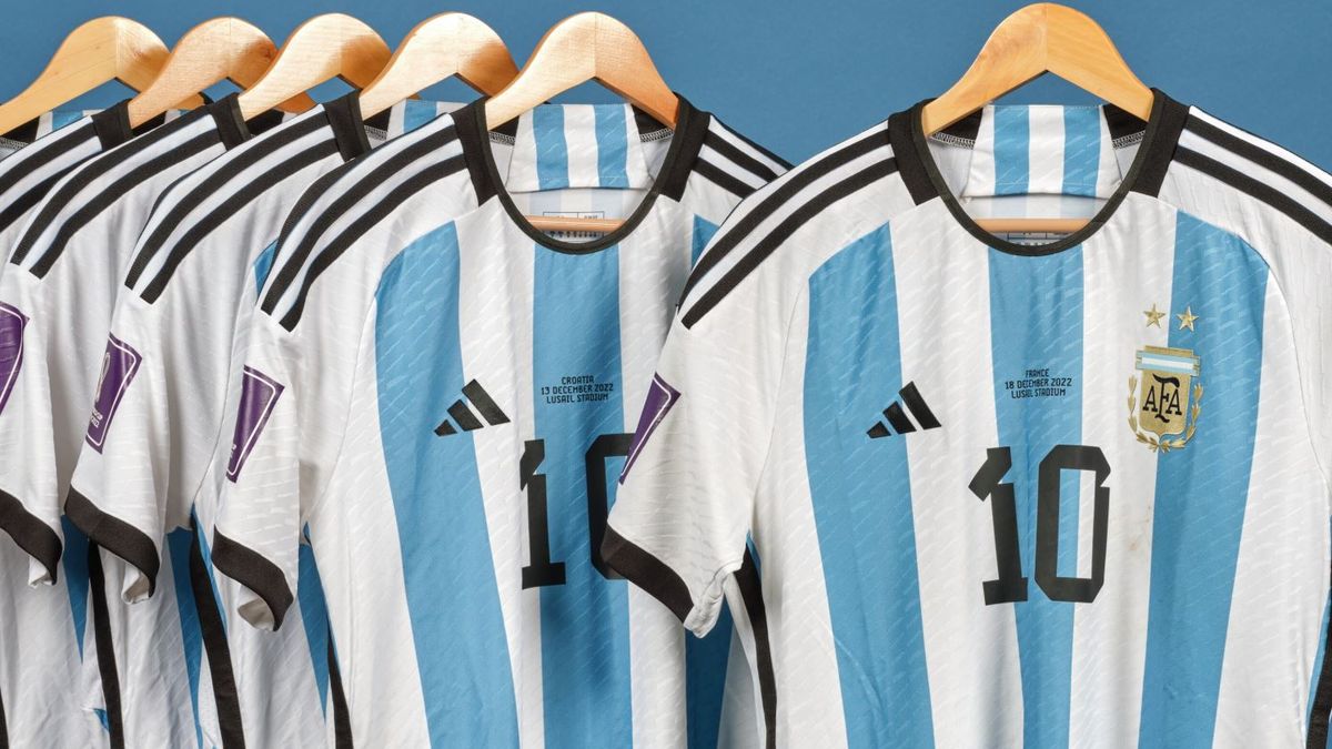 SUBASTARON seis CAMISETAS de MESSI del MUNDIAL por una FORTUNA